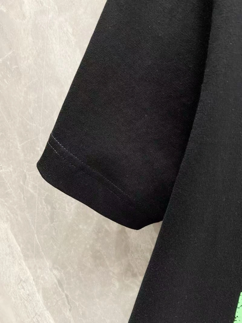 Top match Gucci T-Shirts
