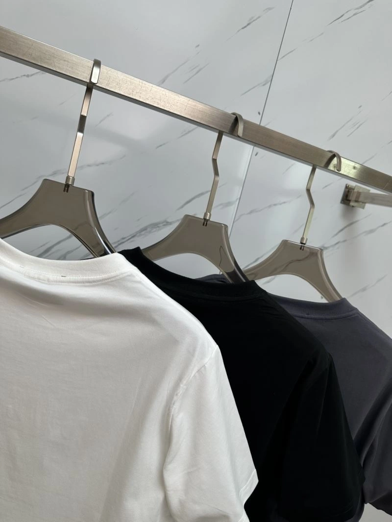 Affordable Gucci T-Shirts