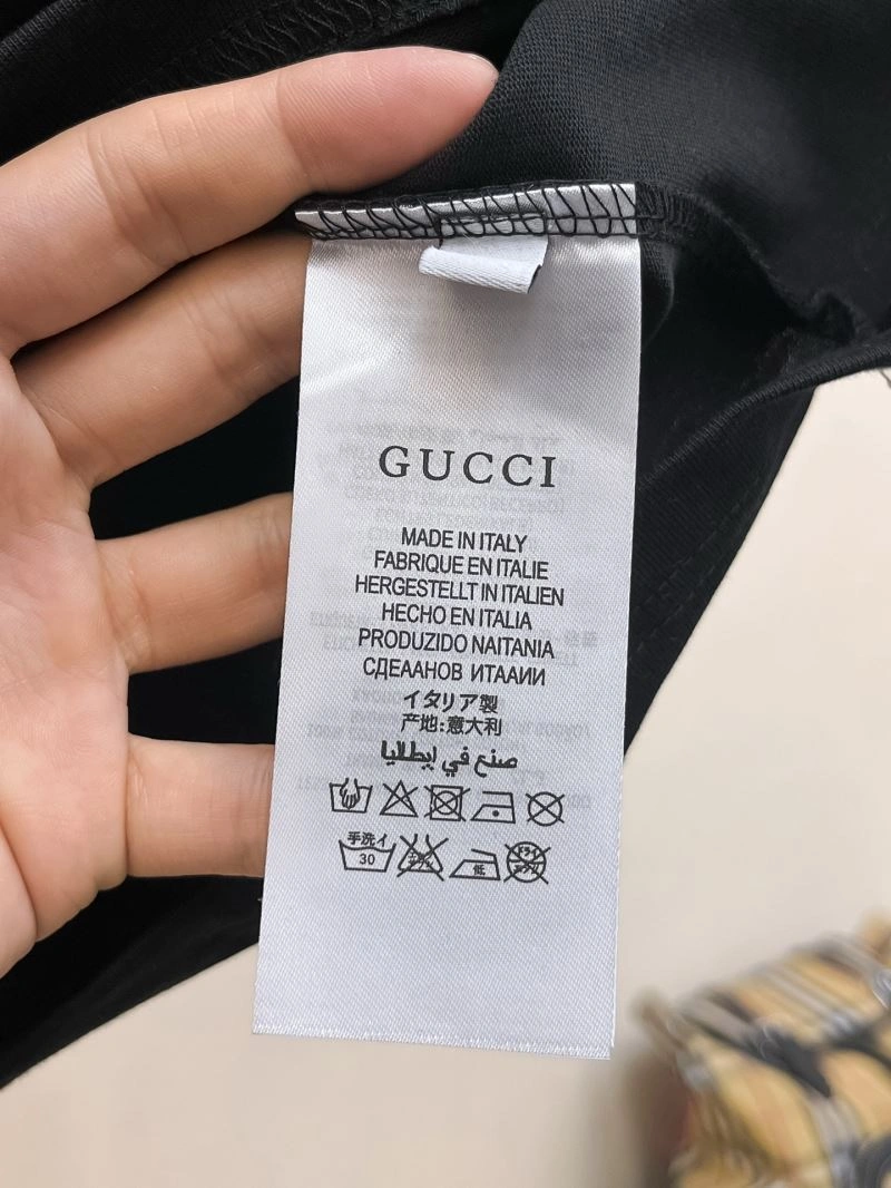 Top mirror Gucci T-Shirts