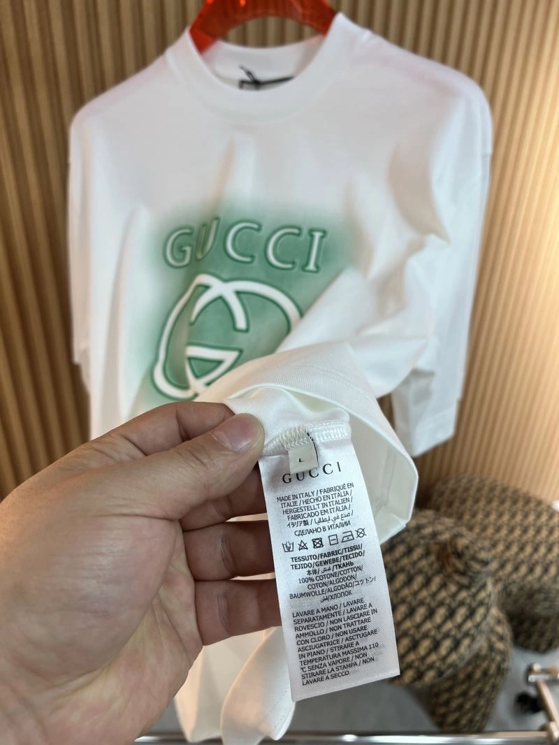 Inexpensive Gucci T-Shirts