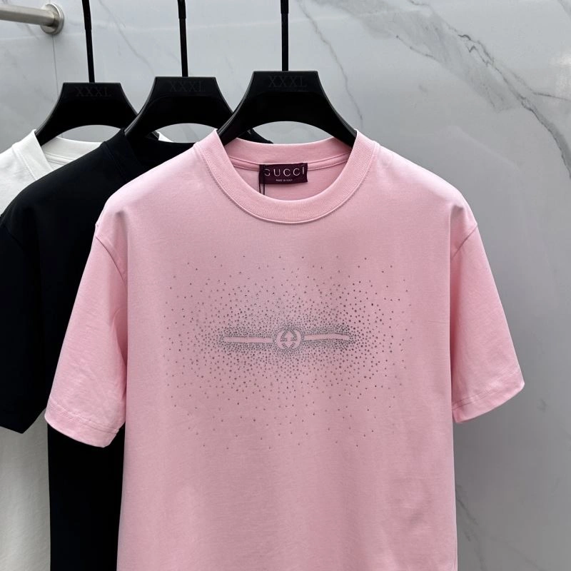 Accurate model Gucci T-Shirts
