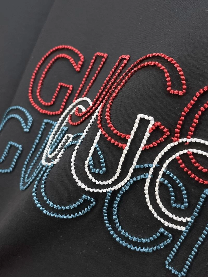 Indistinguishable Gucci T-Shirts