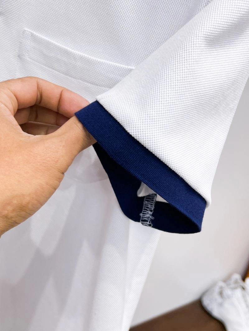 Value-priced Gucci T-Shirts