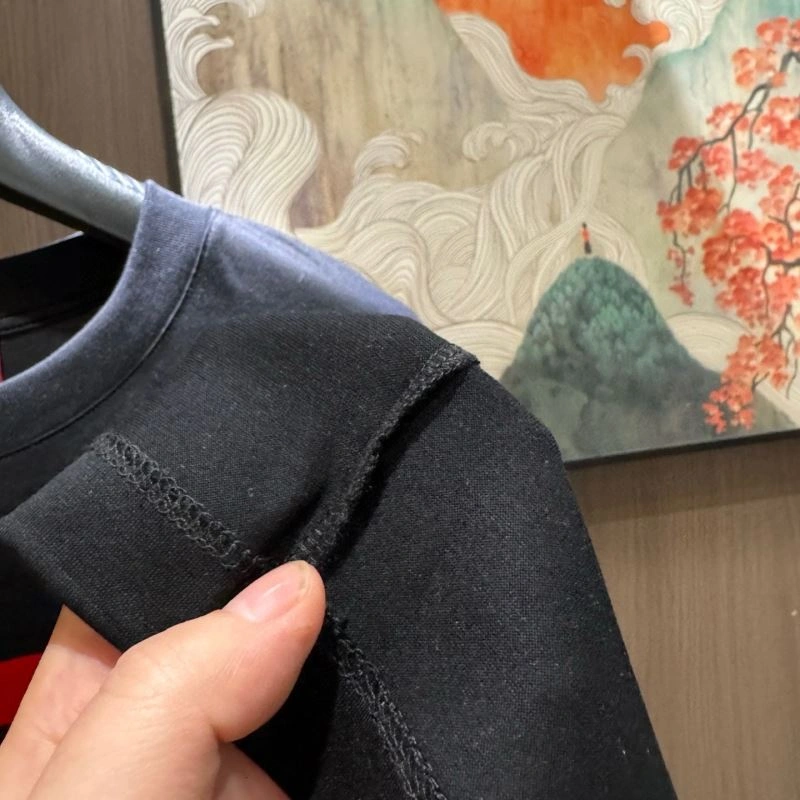 Low-cost Gucci T-Shirts