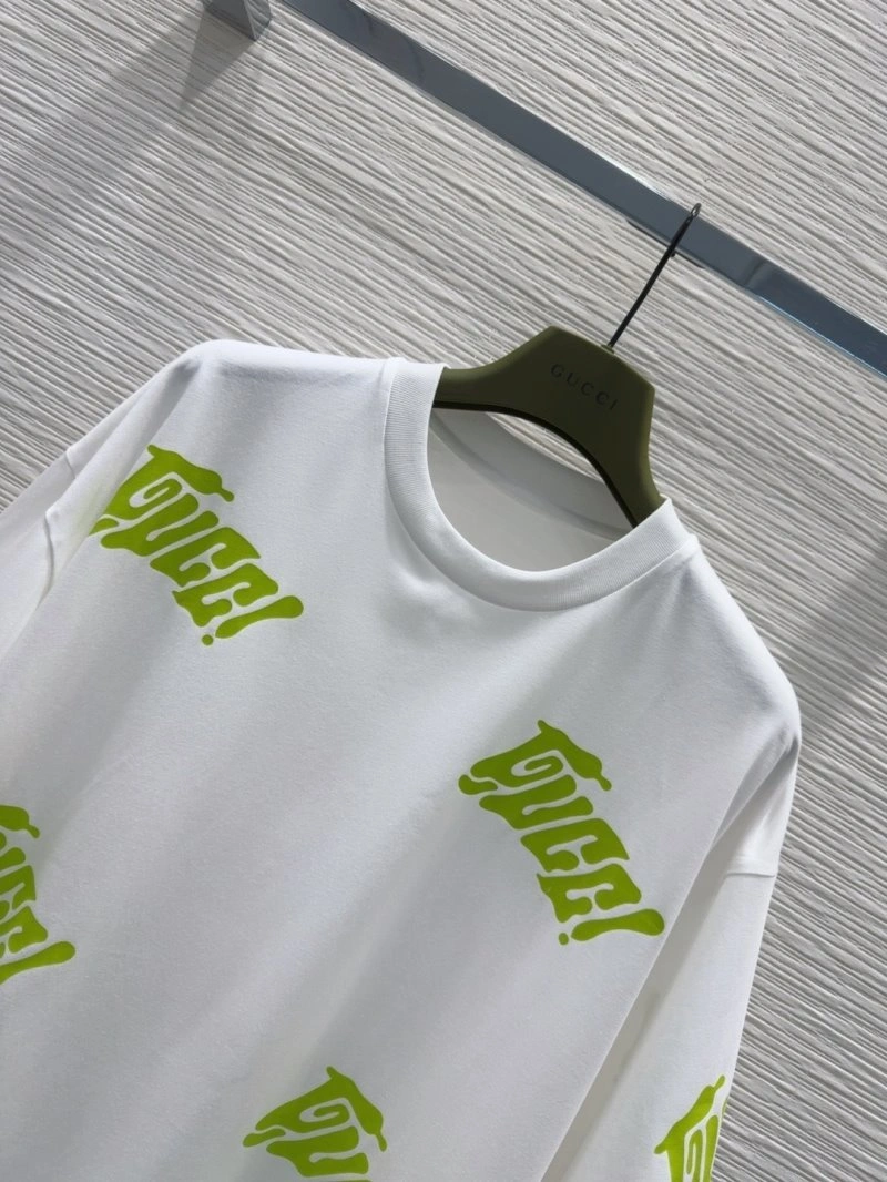 Top match Gucci T-Shirts