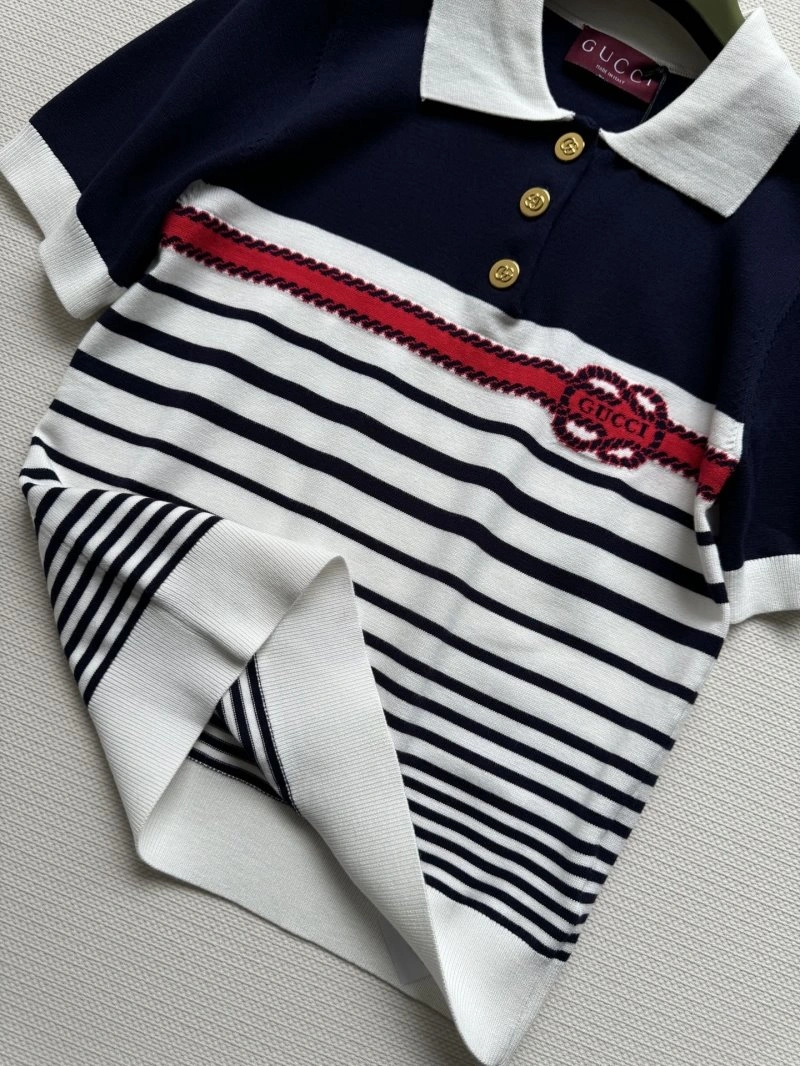Top mirror Gucci T-Shirts