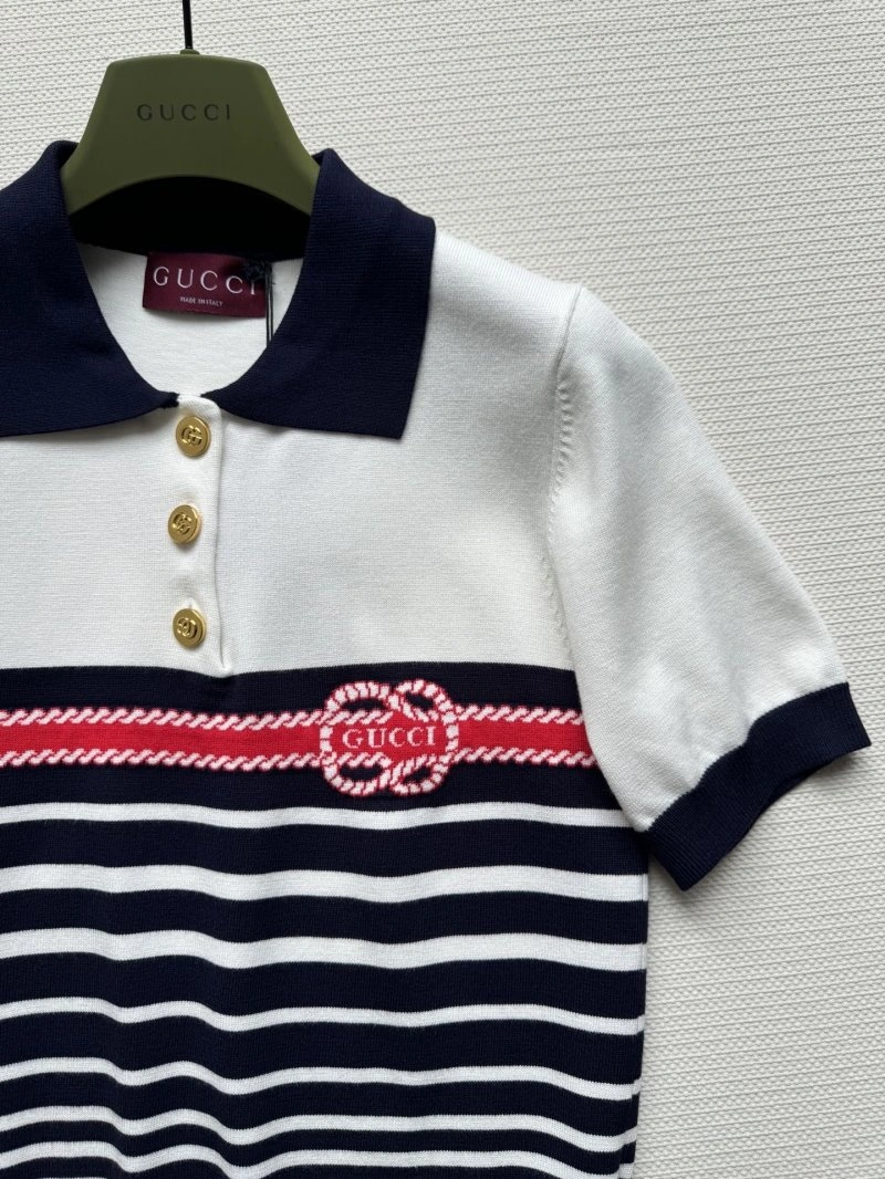 Top match Gucci T-Shirts