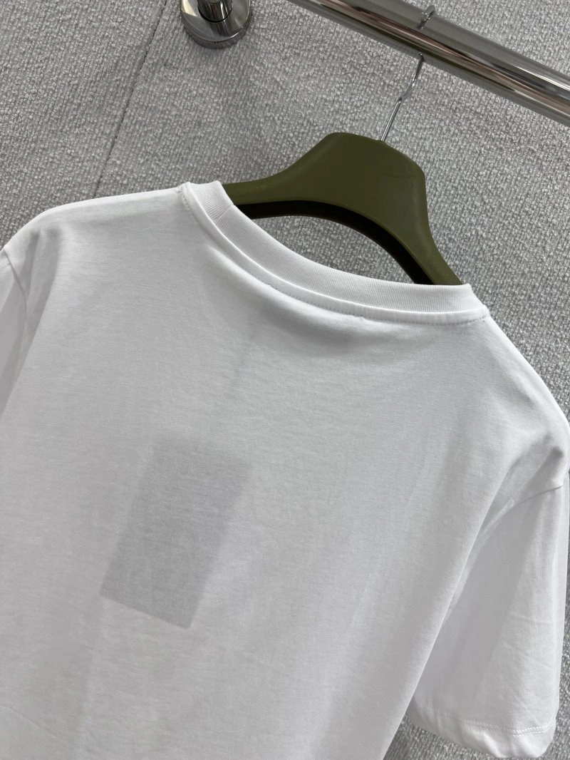 Value-priced Gucci T-Shirts