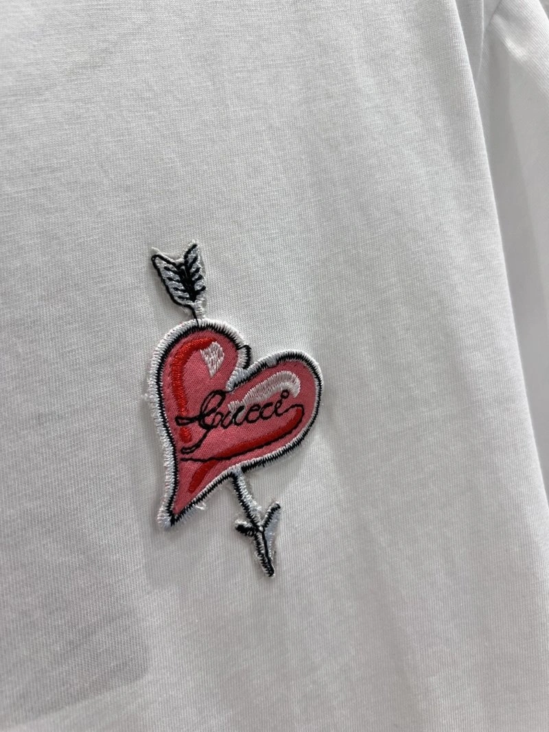 Value-priced Gucci T-Shirts