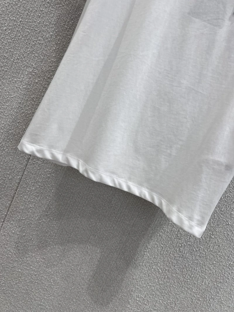 Value-priced Gucci T-Shirts