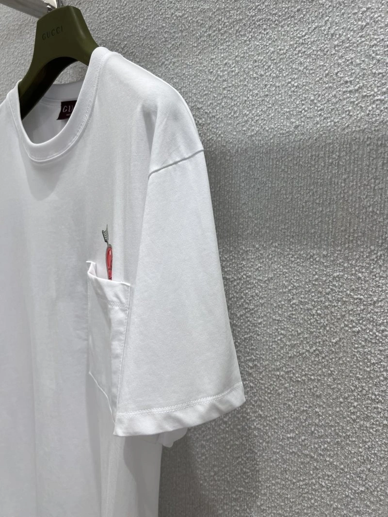 Value-priced Gucci T-Shirts