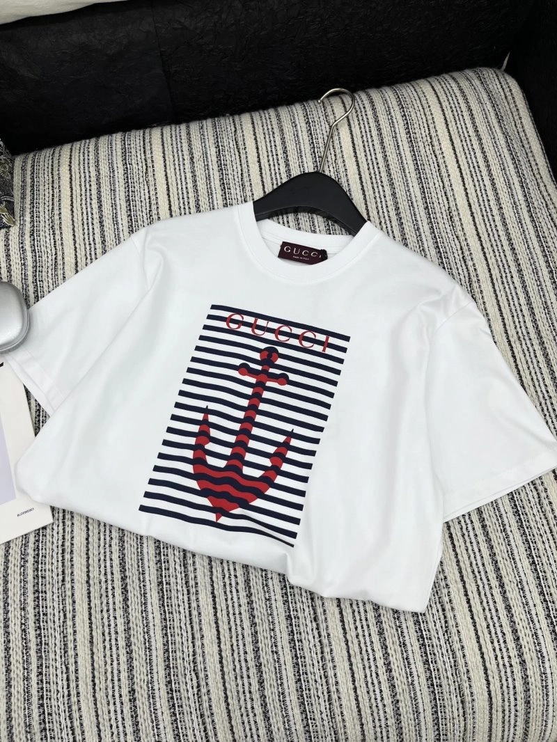 Low-cost Gucci T-Shirts