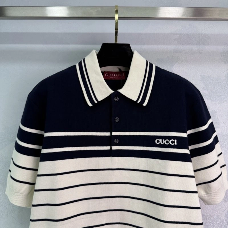 Top mirror Gucci T-Shirts