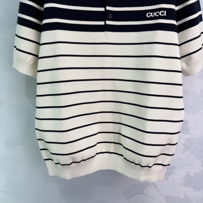 Top mirror Gucci T-Shirts