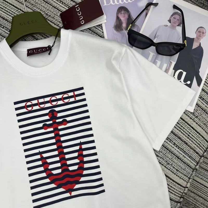 Accurate model Gucci T-Shirts