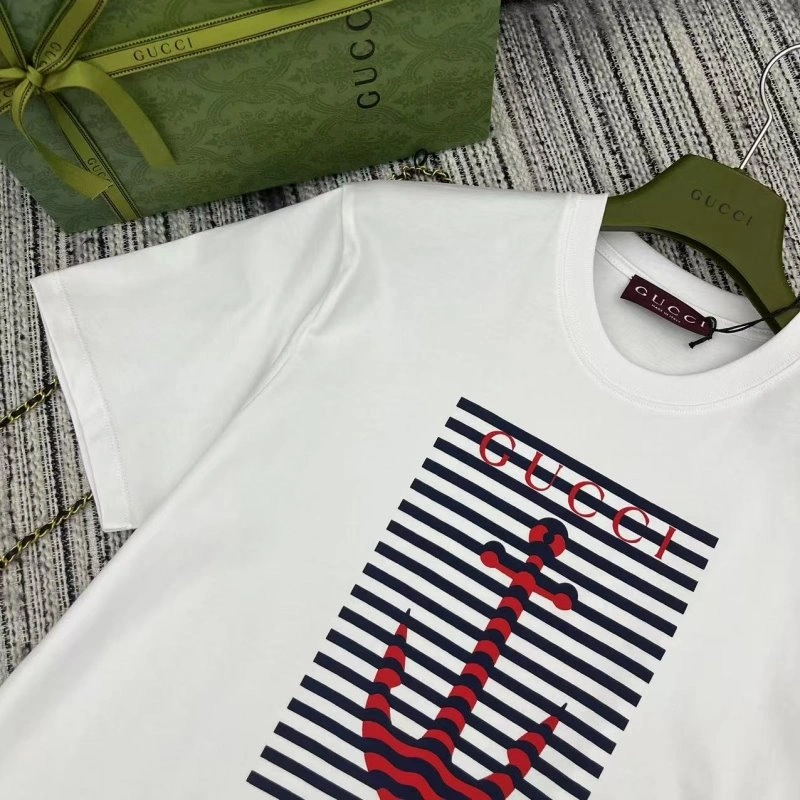 Accurate model Gucci T-Shirts