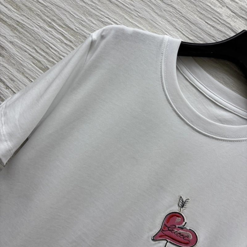 Accurate model Gucci T-Shirts
