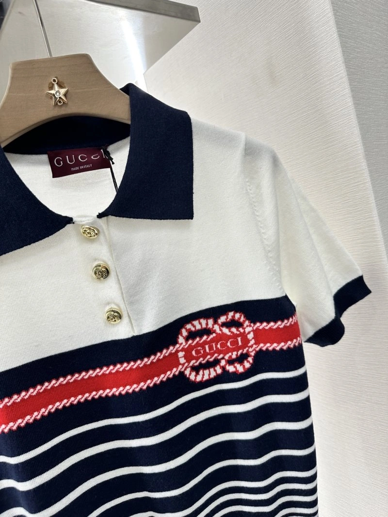 Top mirror Gucci T-Shirts