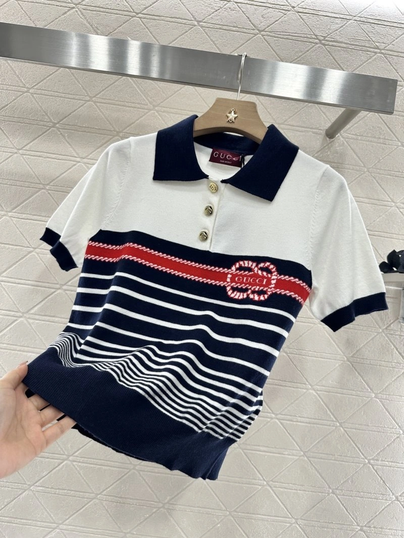 Top mirror Gucci T-Shirts