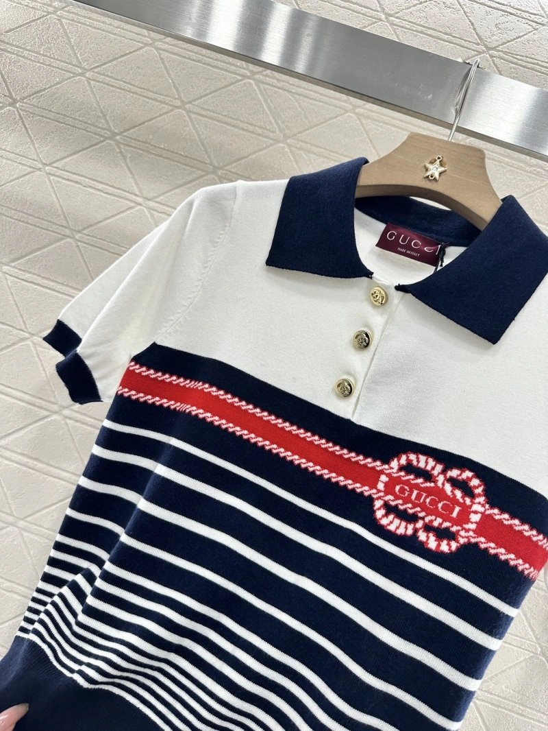 Top mirror Gucci T-Shirts