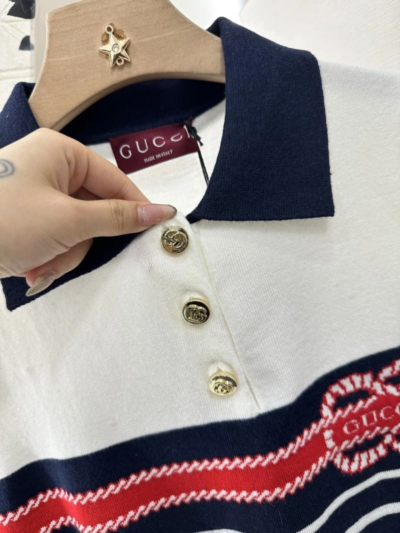 Top mirror Gucci T-Shirts