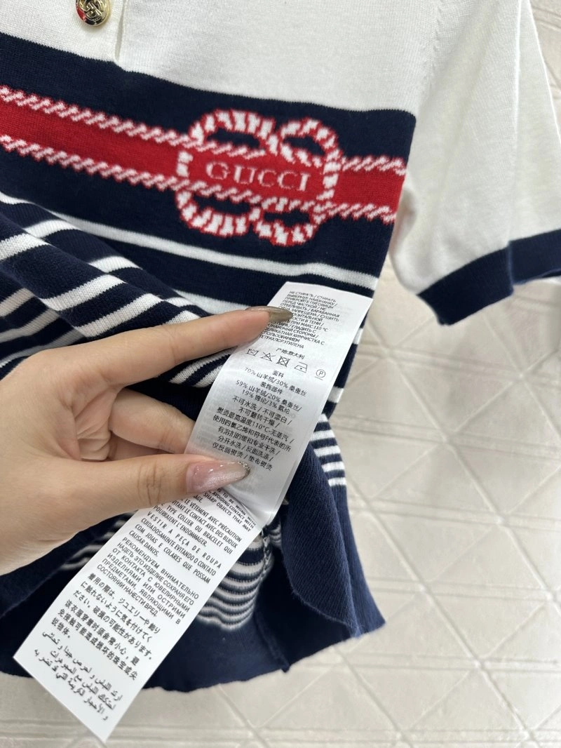 Top mirror Gucci T-Shirts