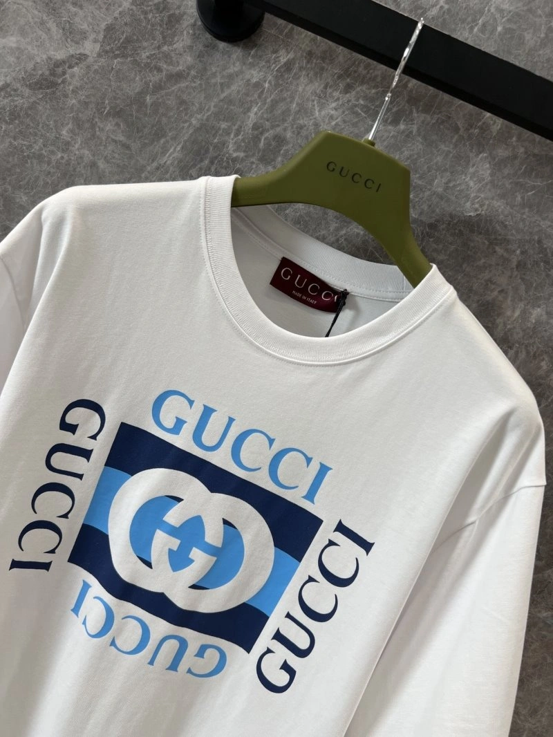 Top mirror Gucci T-Shirts