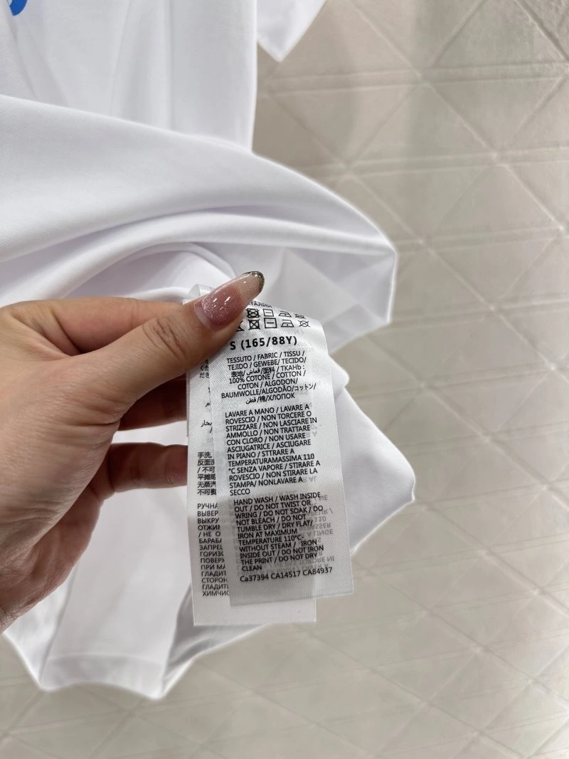 Factory-made Gucci T-Shirts