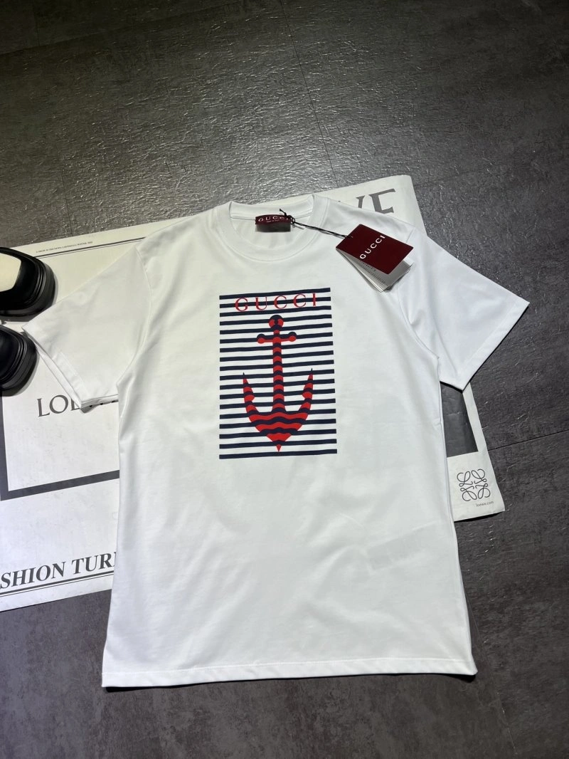 Brand-authenticated Gucci T-Shirts