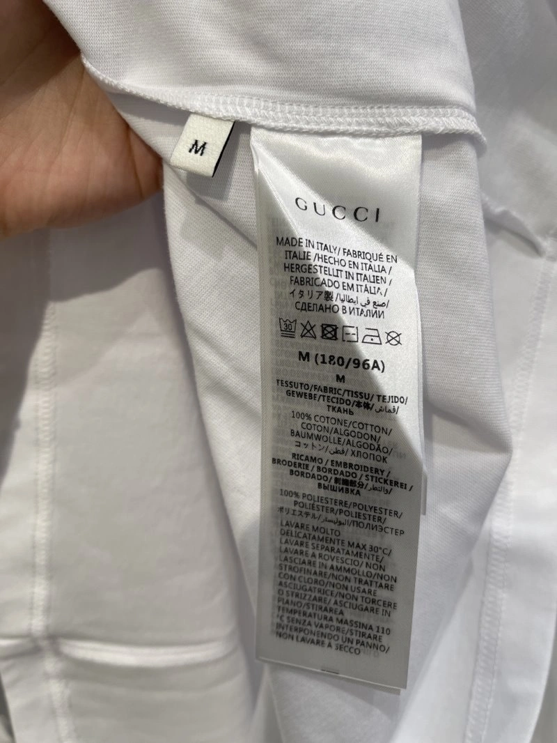 Accurate model Gucci T-Shirts