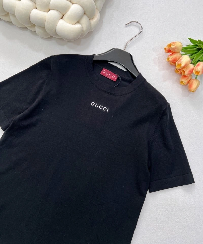 Top match Gucci T-Shirts