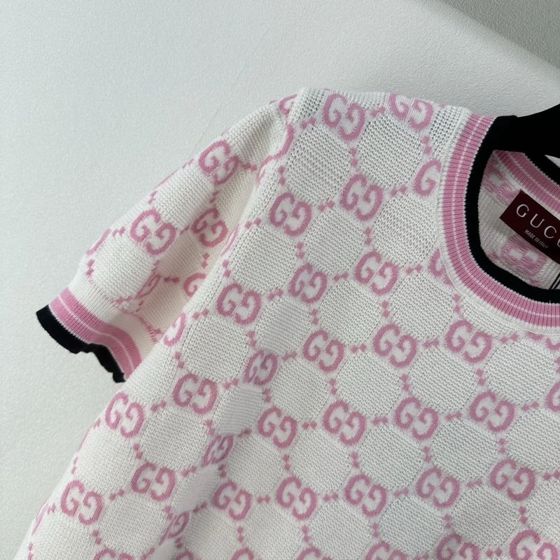 Indistinguishable Gucci T-Shirts