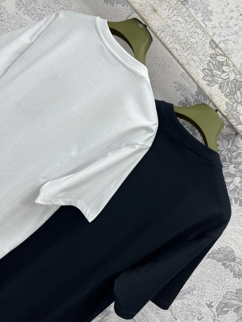 Factory-made Gucci T-Shirts