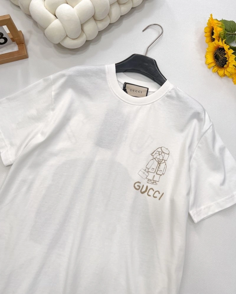 Economical Gucci T-Shirts