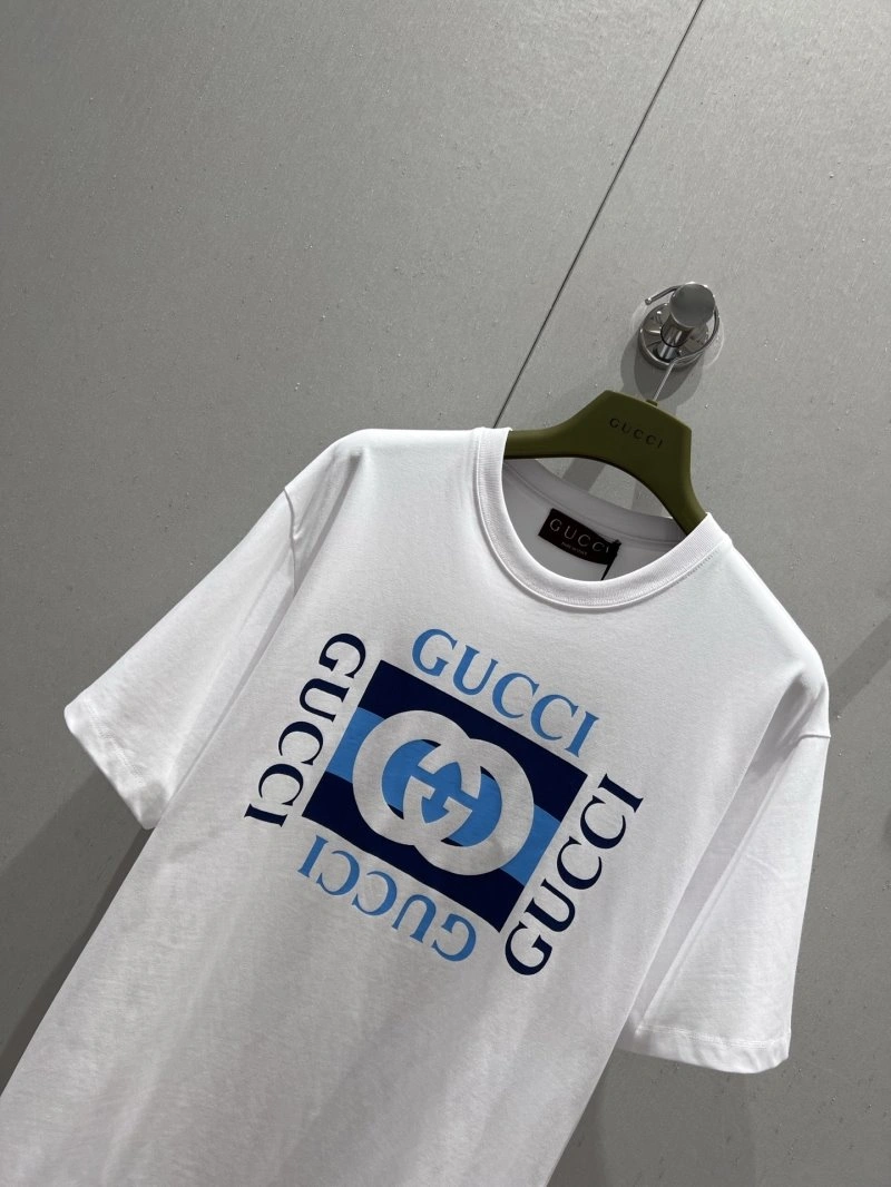 Top match Gucci T-Shirts