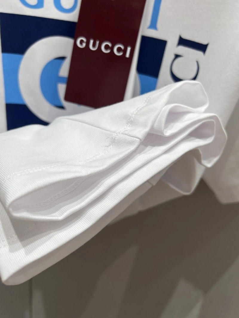 Top match Gucci T-Shirts