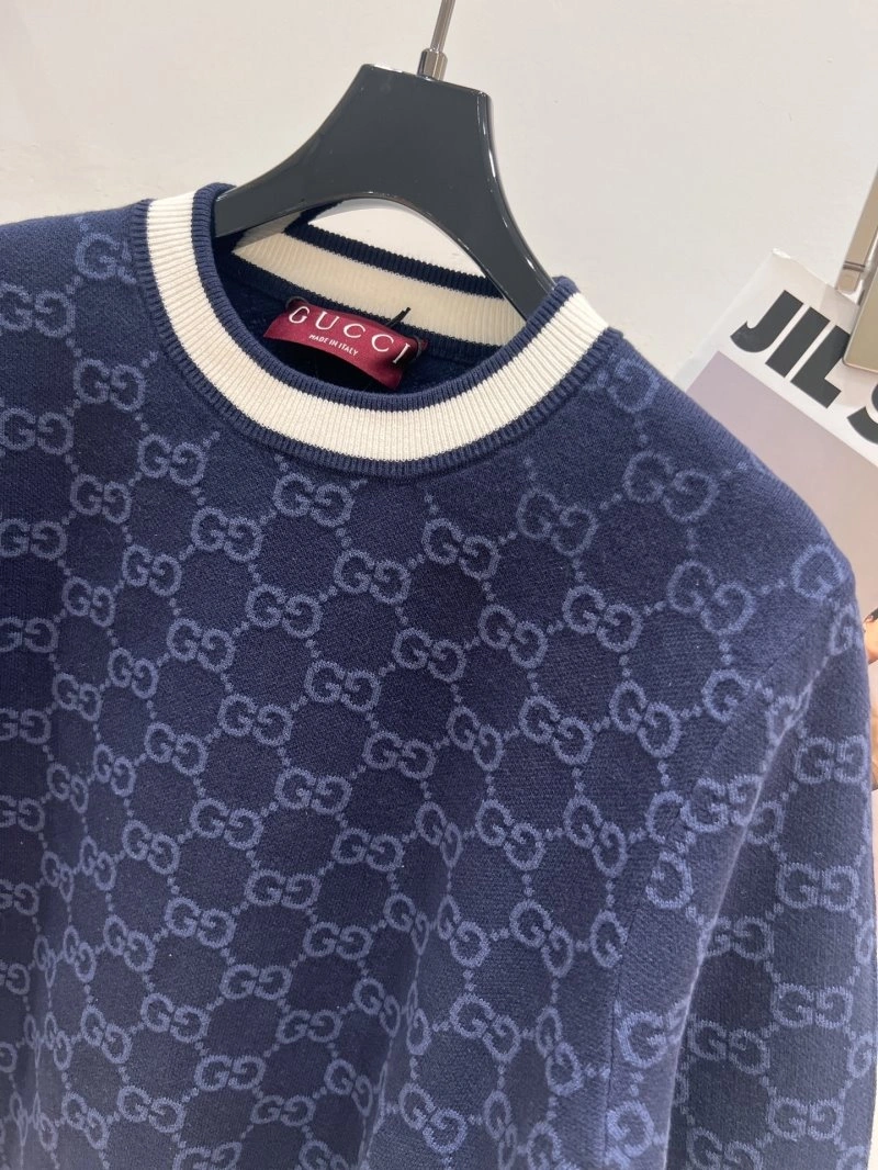 Top match Gucci T-Shirts