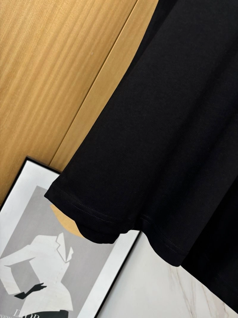 Authentic Gucci T-Shirts