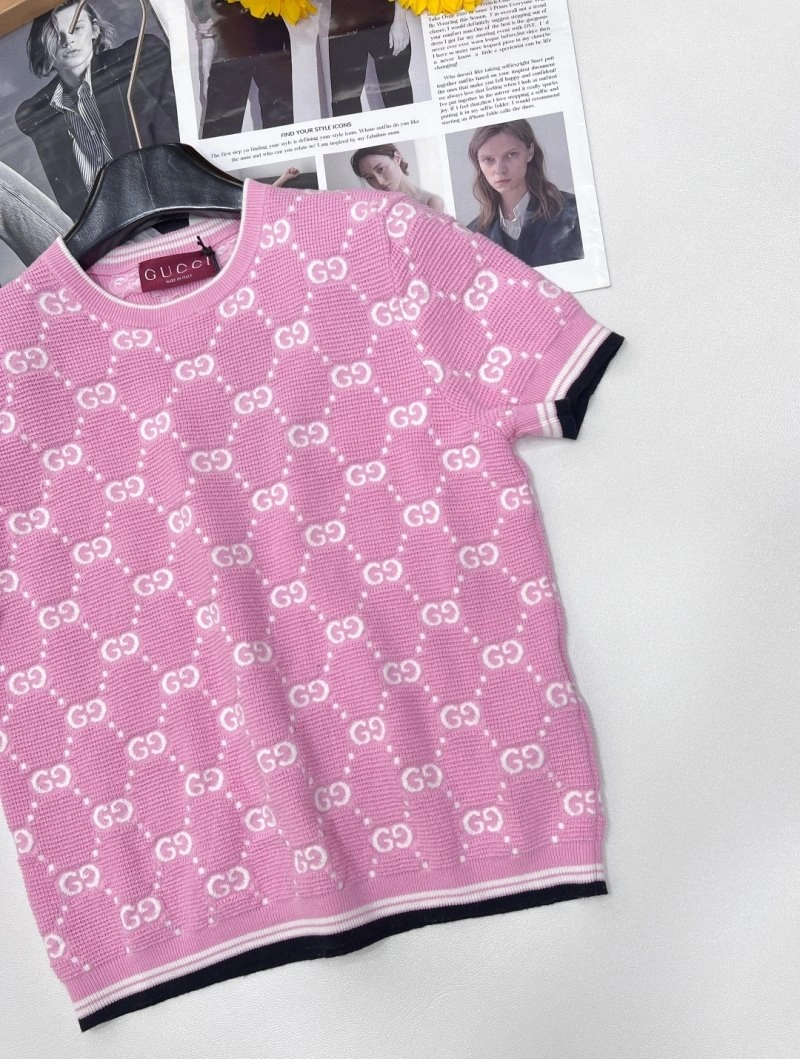 Value-priced Gucci T-Shirts