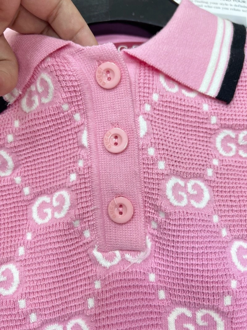 Accurate model Gucci T-Shirts