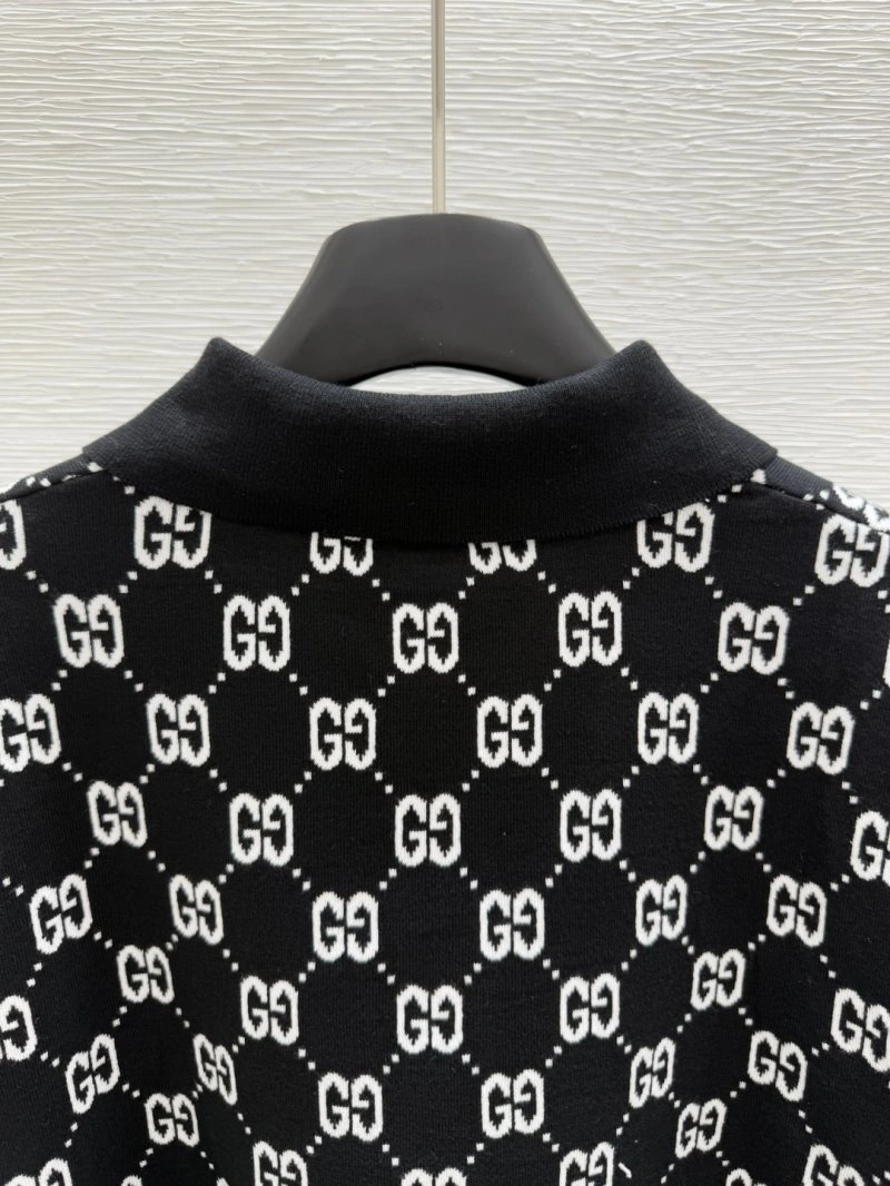 Top match Gucci T-Shirts