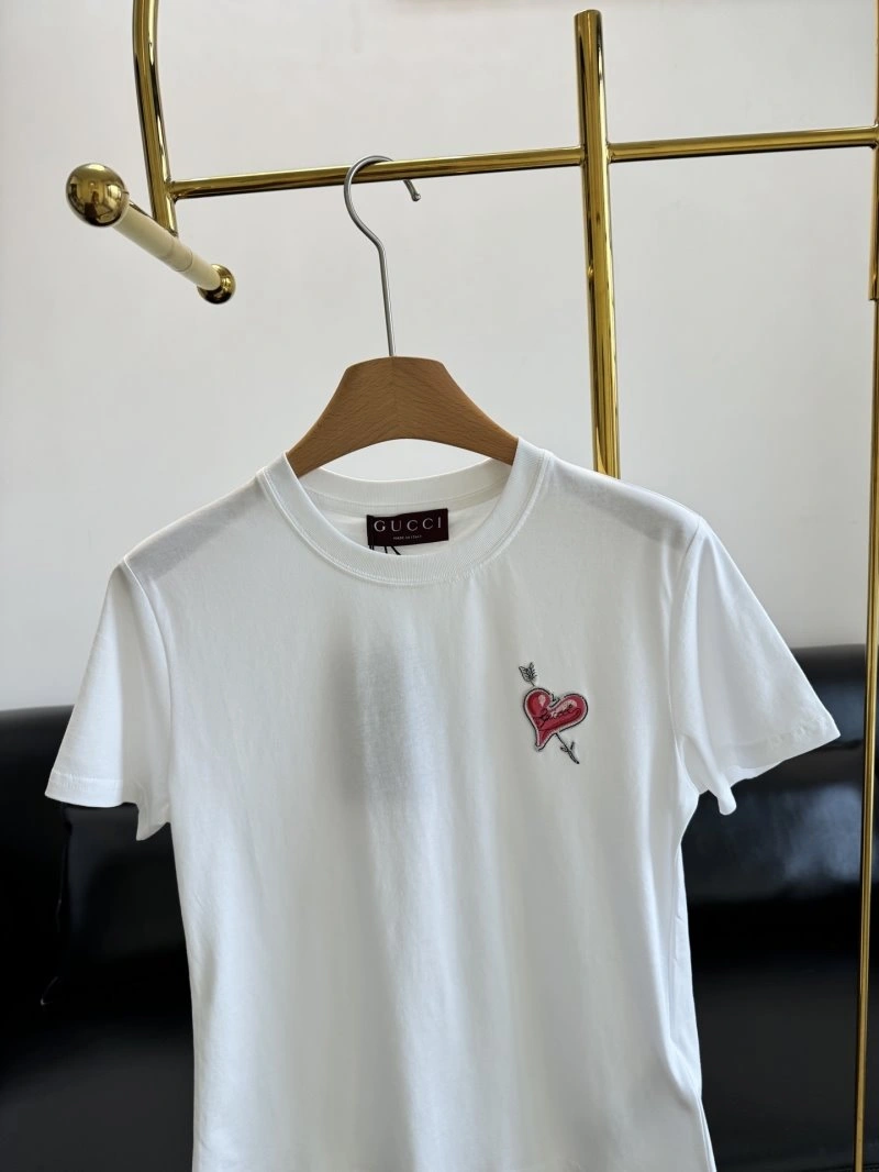 Top match Gucci T-Shirts