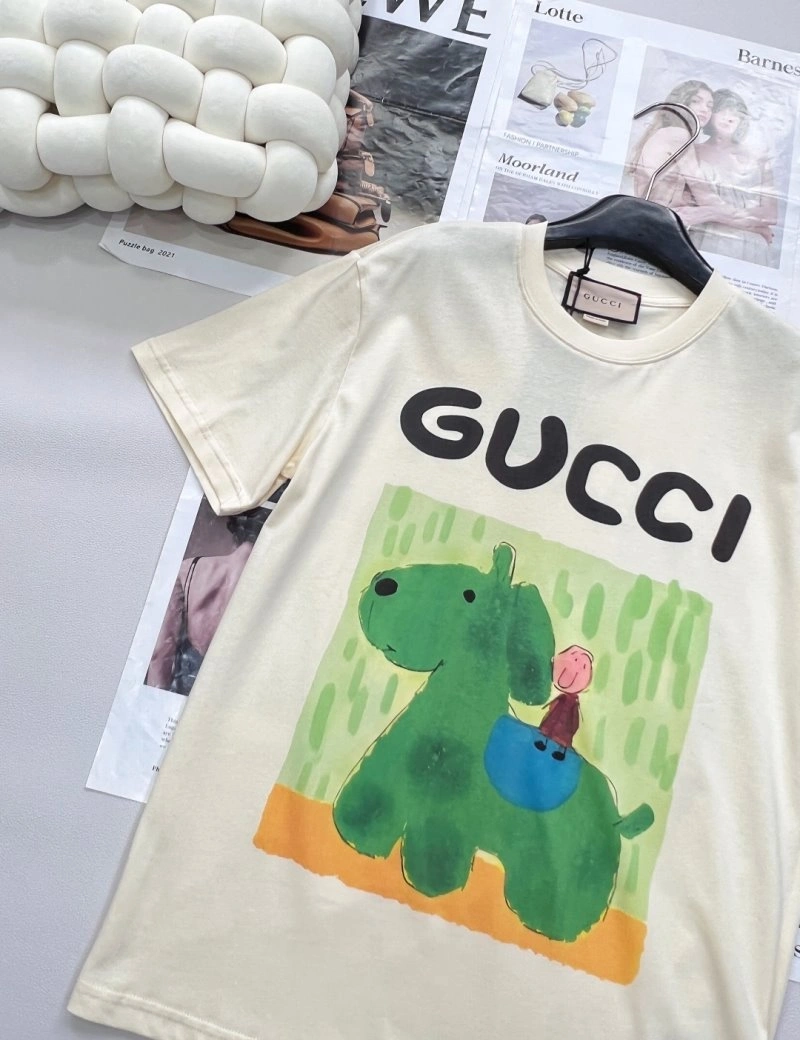 Inexpensive Gucci T-Shirts