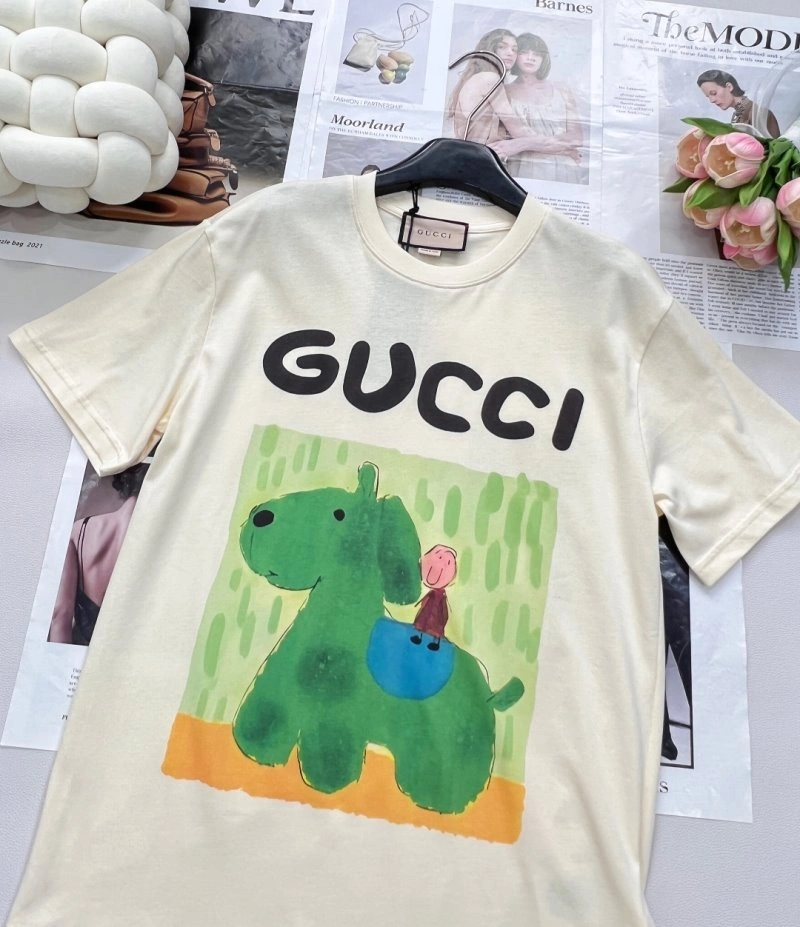 Inexpensive Gucci T-Shirts
