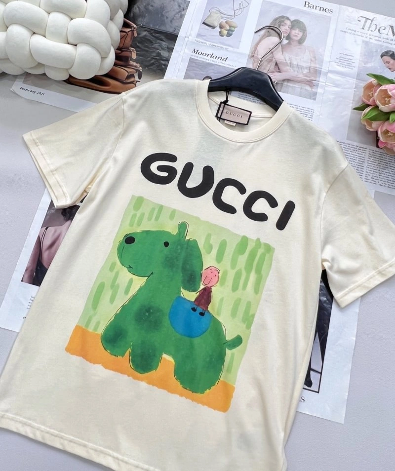 Inexpensive Gucci T-Shirts