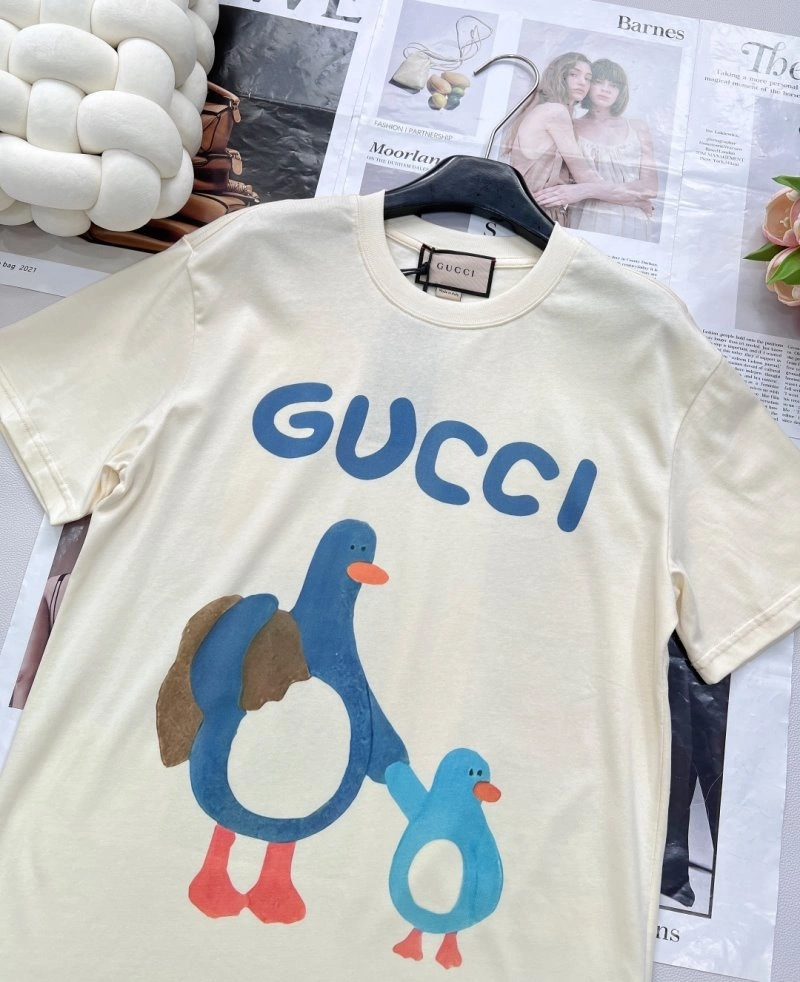 Low-cost Gucci T-Shirts