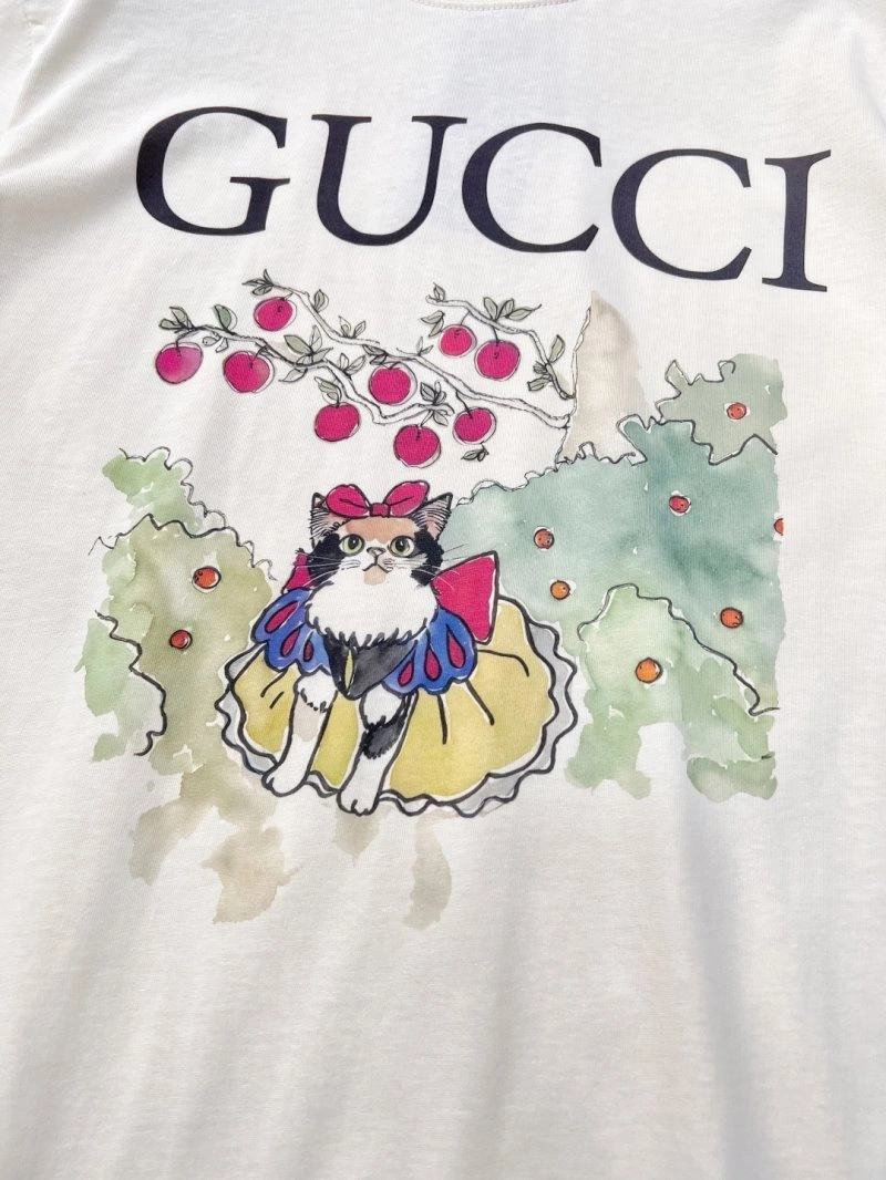 Low-cost Gucci T-Shirts