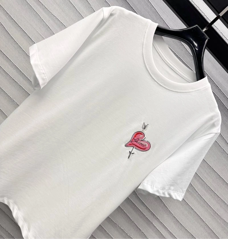 Value-priced Gucci T-Shirts