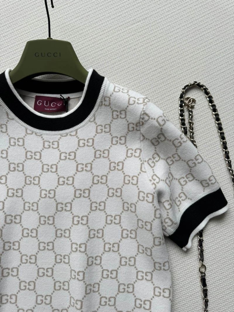 Accurate model Gucci T-Shirts