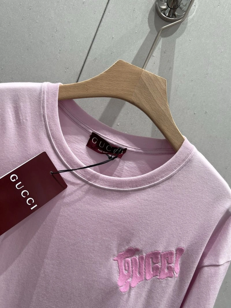 Factory-made Gucci T-Shirts
